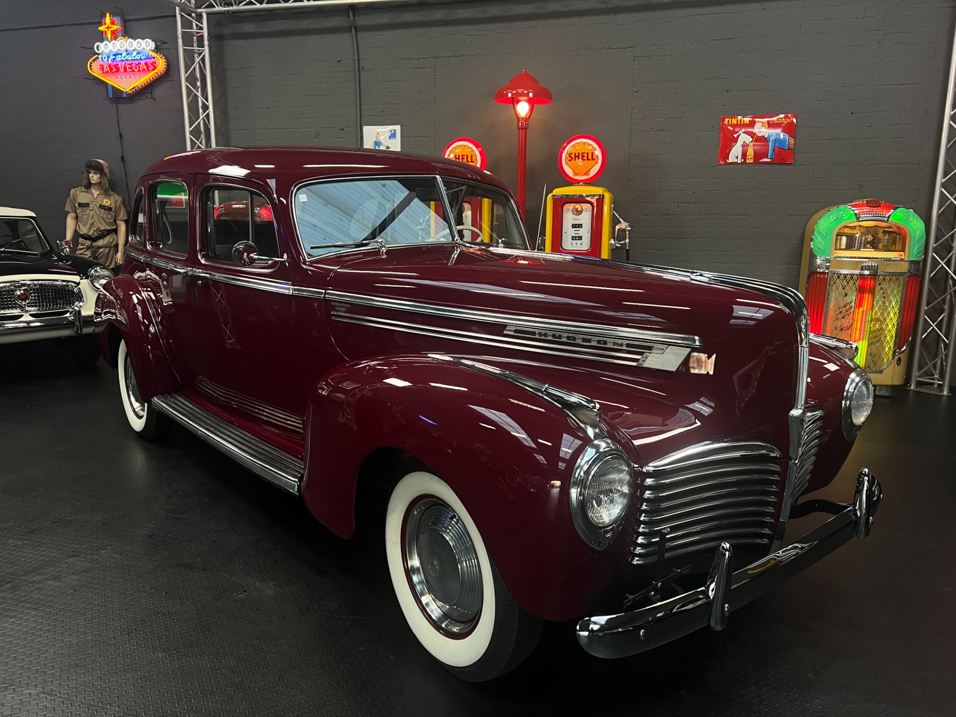 Hudson Commodore Eight 1941 :: Henris-classics