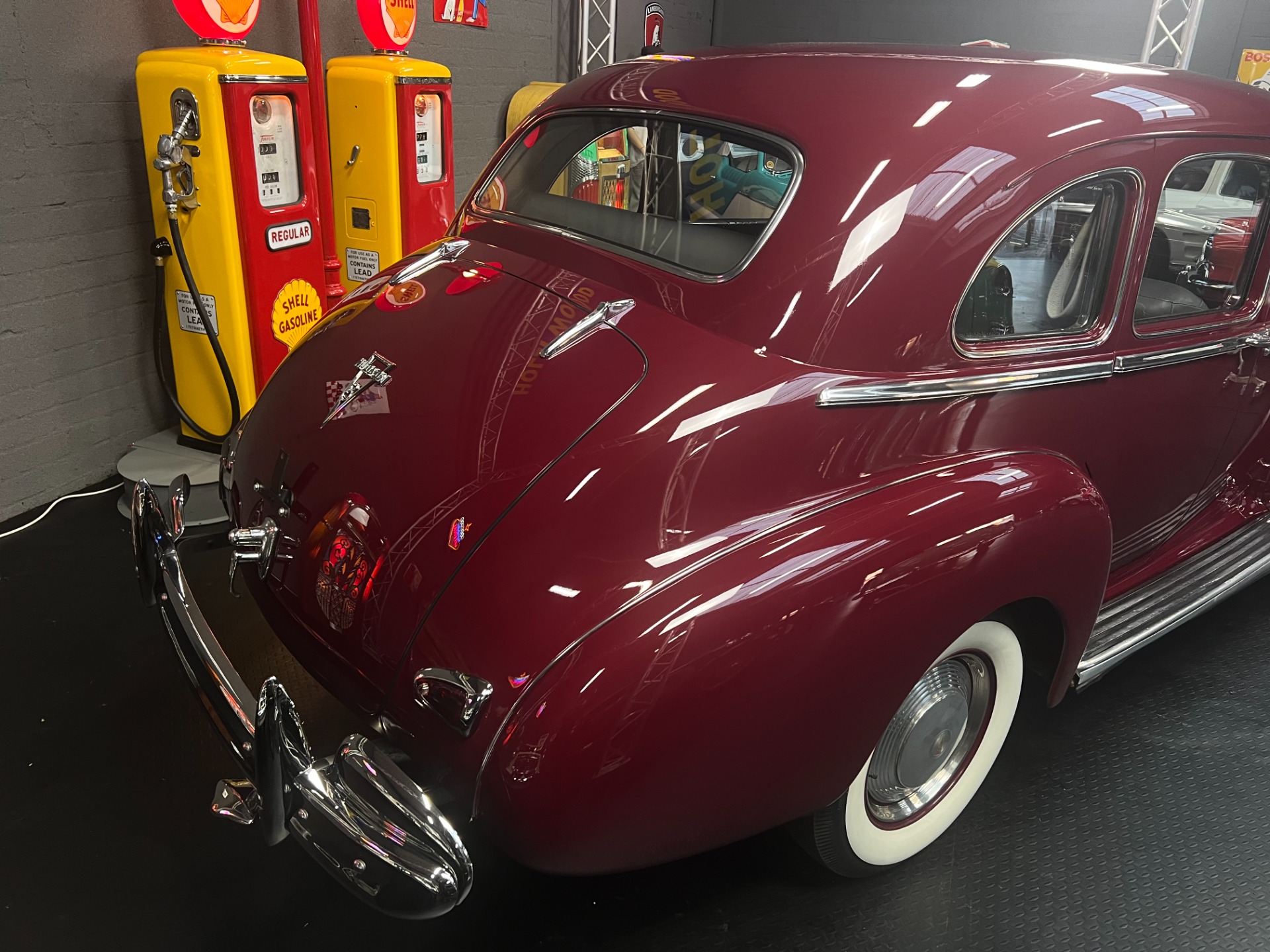 Hudson Commodore Eight 1941 :: Henris-classics