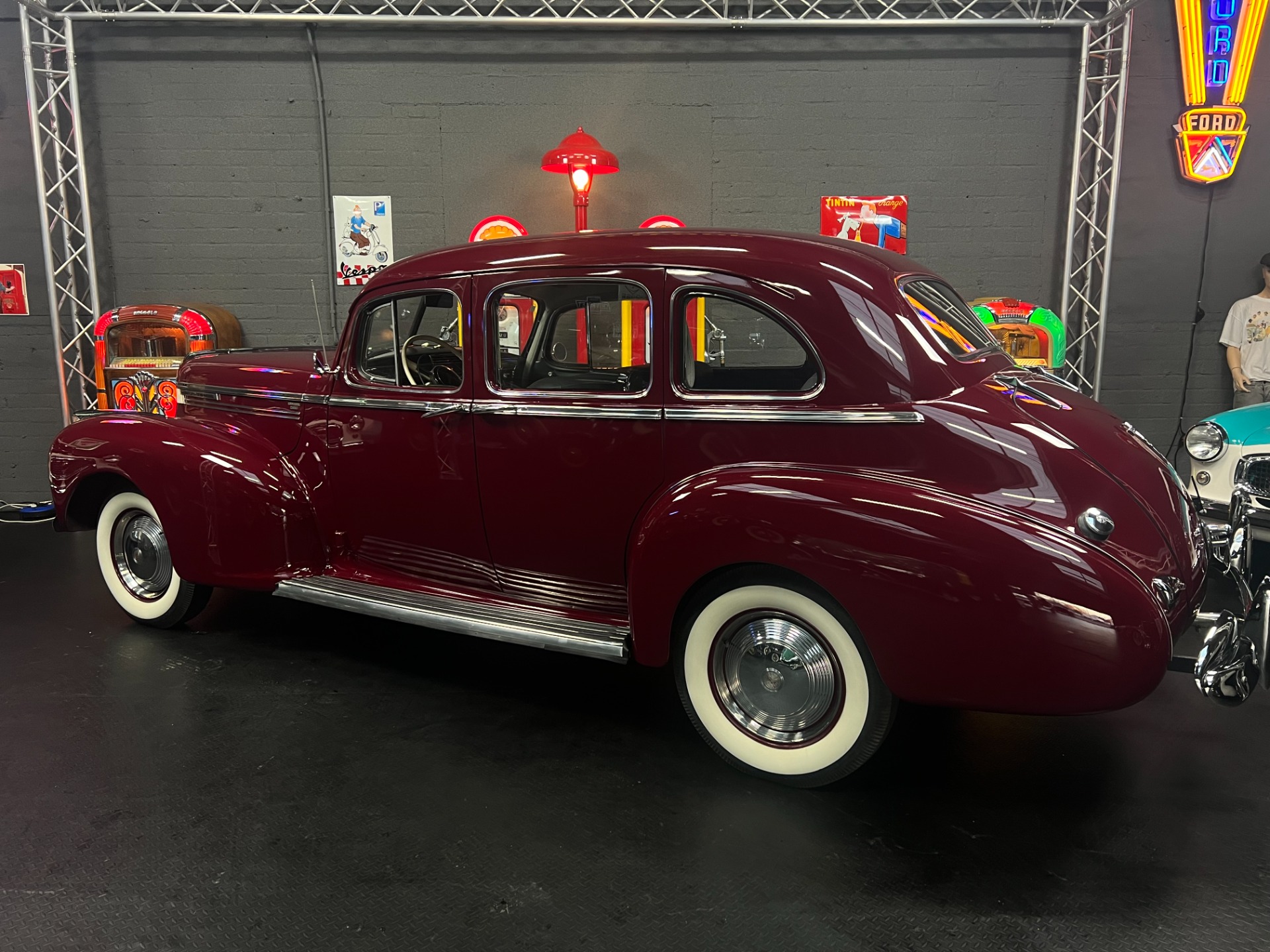 Hudson Commodore Eight 1941 :: Henris-classics